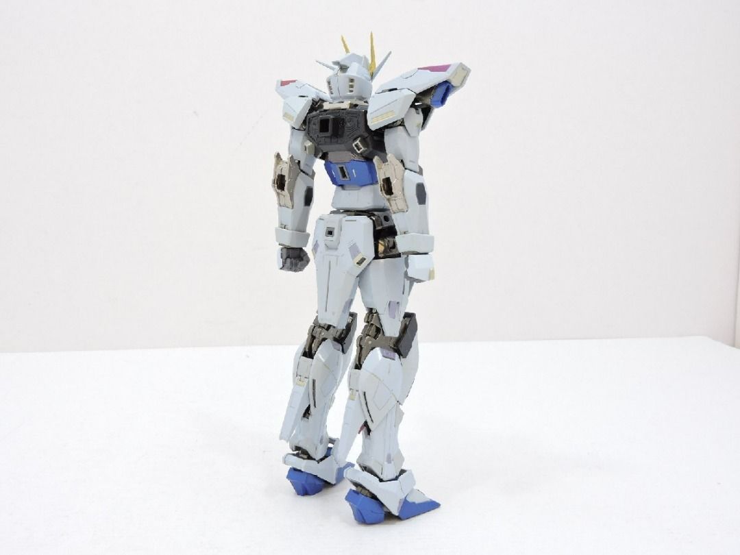 BANDAI METAL BUILD Mobile Suit Gundam SEED Freedom Gundam, Hobbies ...