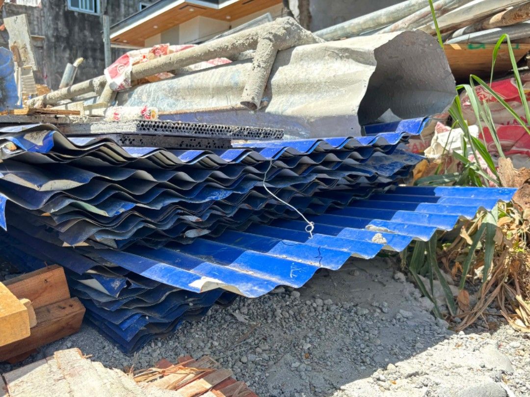 Blue Corrugated Roofing Sheets (Yero) for Construction - Scrap ...