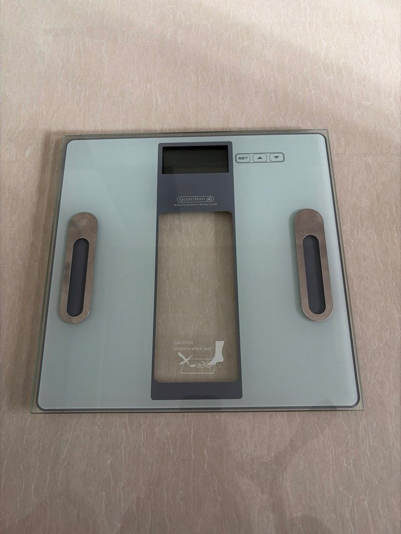 Body Fat/Hydration Monitor Scale - Model 151175386, Health & Nutrition ...