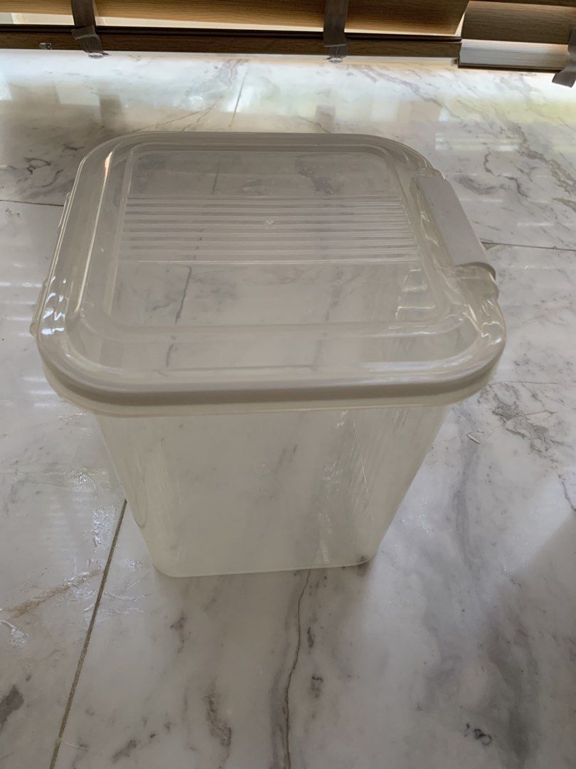 Clear Plastic Storage Container with Lid, Furniture & Home Living, Home ...