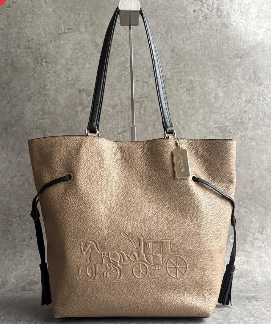 Coach Andy Tote Bag with Horse and Carriage - Japan Exclusive, Women's ...