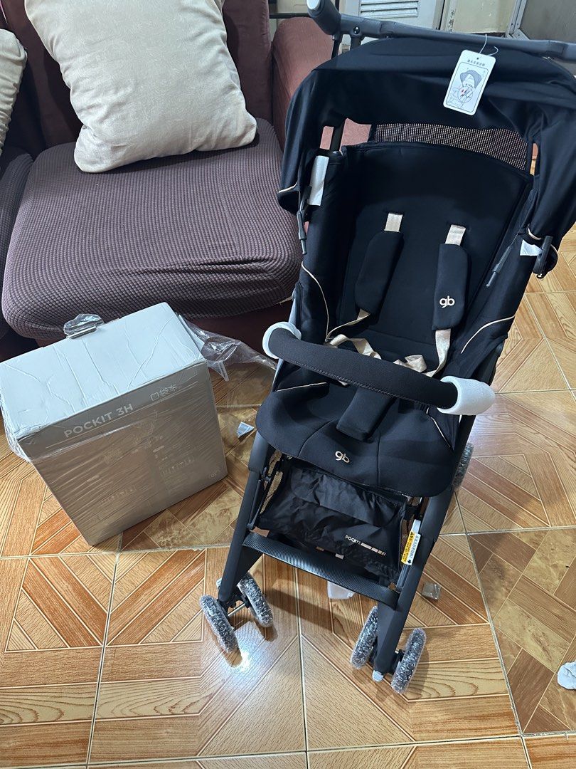 GB Pockit 3H Stroller, Babies & Kids, Going Out, Strollers on Carousell
