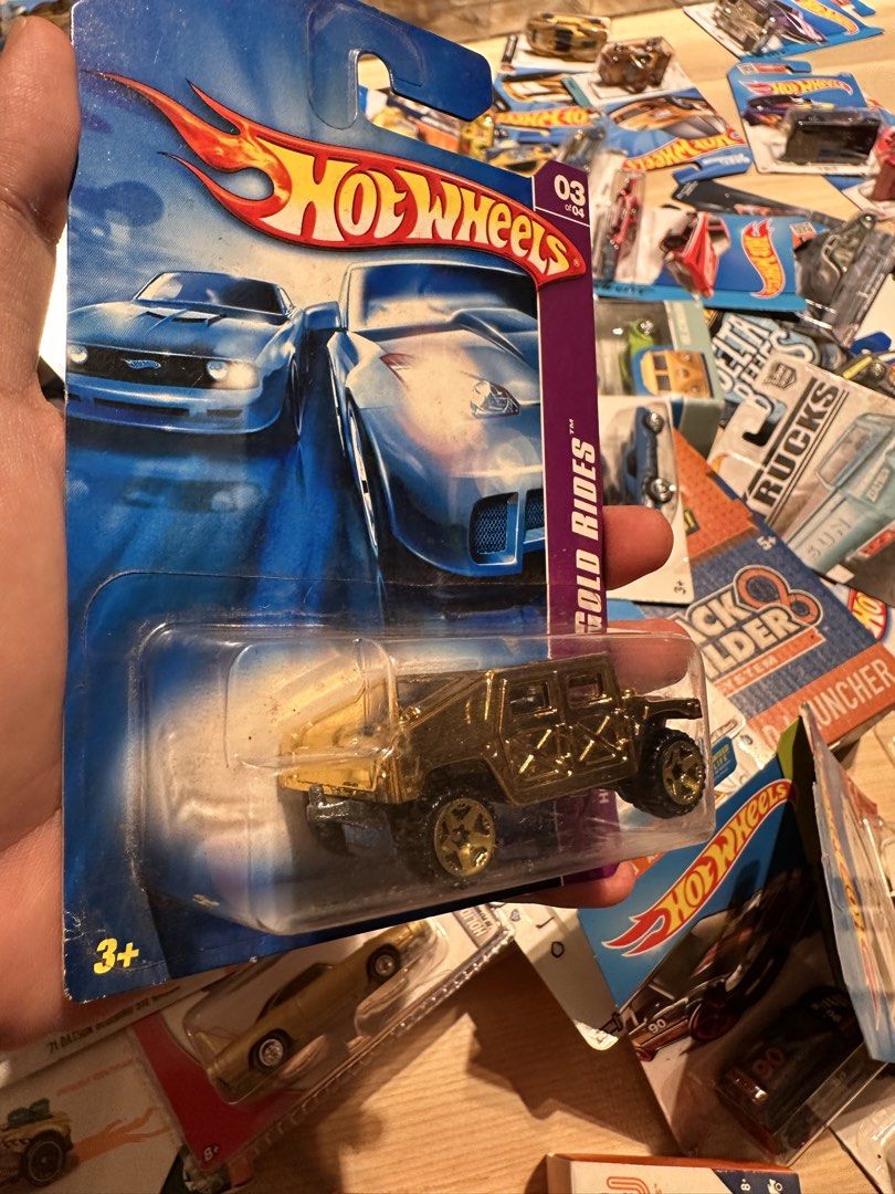 Hot Wheels Gold Rides Humvee 03/04, Hobbies & Toys, Toys & Games on ...