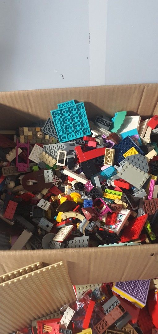 LEGO Bricks - Assorted Pieces and Baseplates, Hobbies & Toys, Toys ...