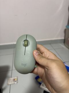 Logitech Pebble Mouse 2 M350S Wireless Mouse, Computers & Tech, Parts ...