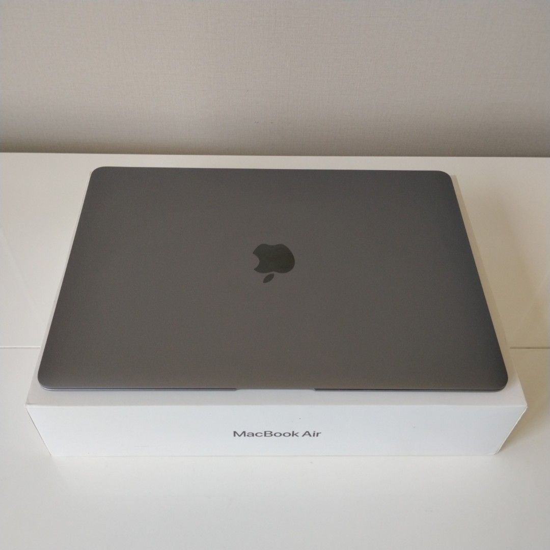 M1 8GB 256GB MacBook Air 2020 With Box, Computers & Tech, Laptops ...