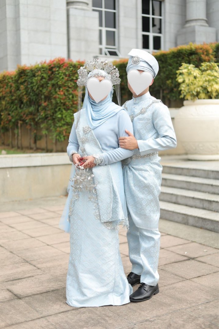 Malay Wedding Dress & Attire, Women's Fashion, Dresses & Sets ...