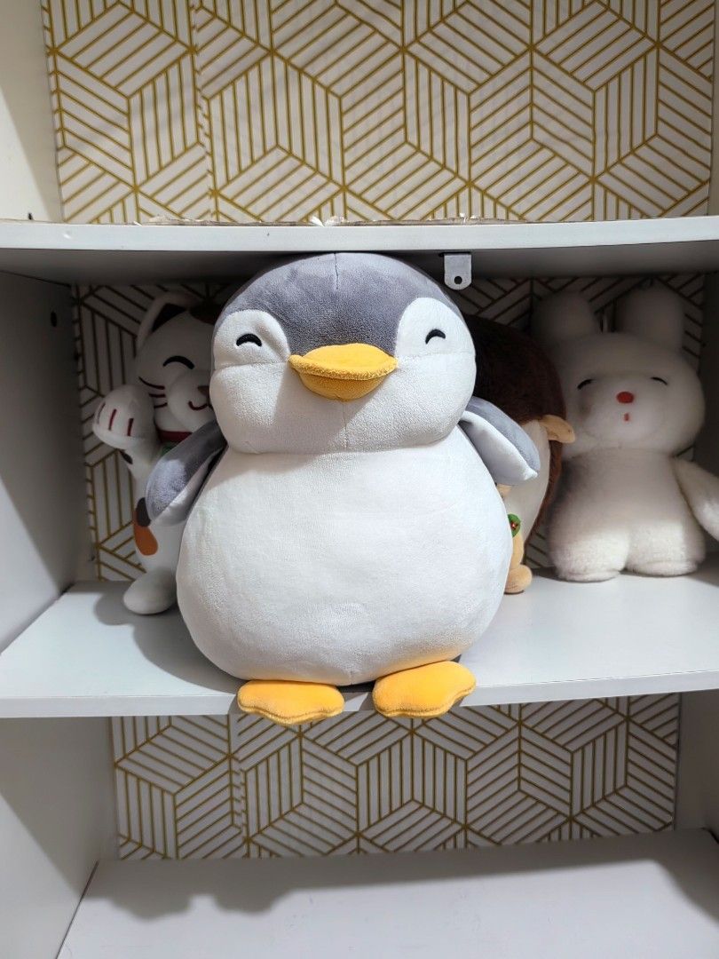 Mallow Penguin ( Miniso ) Plush Stuff Toy, Hobbies & Toys, Toys & Games ...