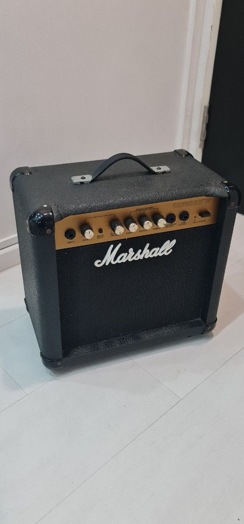 Marshall Guitar Amplifier, Hobbies & Toys, Musical Instruments on Carousell