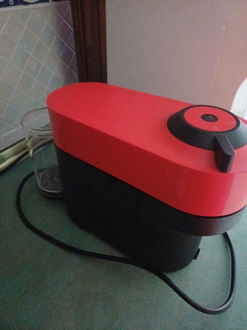 Nespresso Vertuo Coffee Machine, TV & Home Appliances, Kitchen ...
