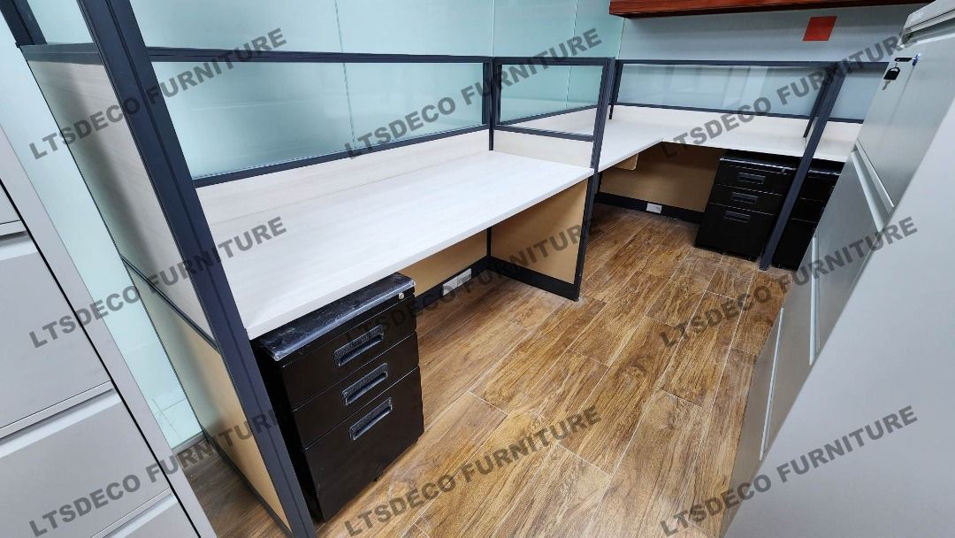 NEW WORKSTATION TABLE DESK OFFICE PARTITION FURNITURES, Furniture ...
