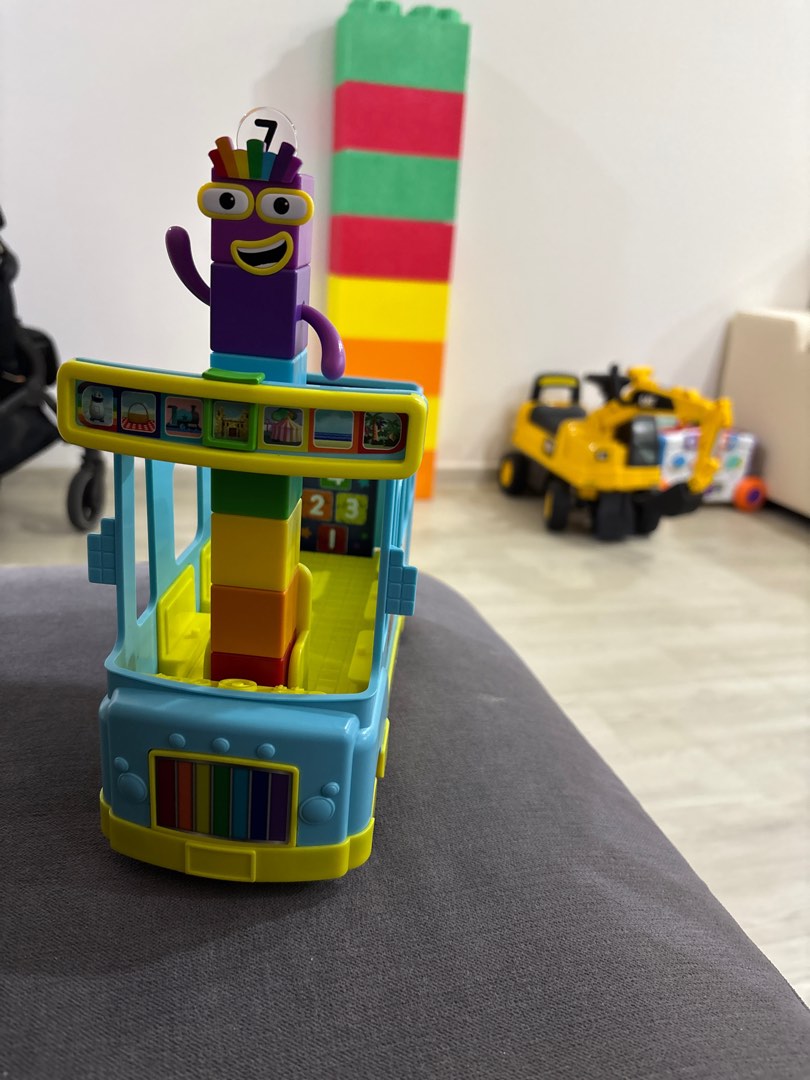 Numberblocks 7 Toy Bus with Numberblocks Figure, Hobbies & Toys, Toys ...