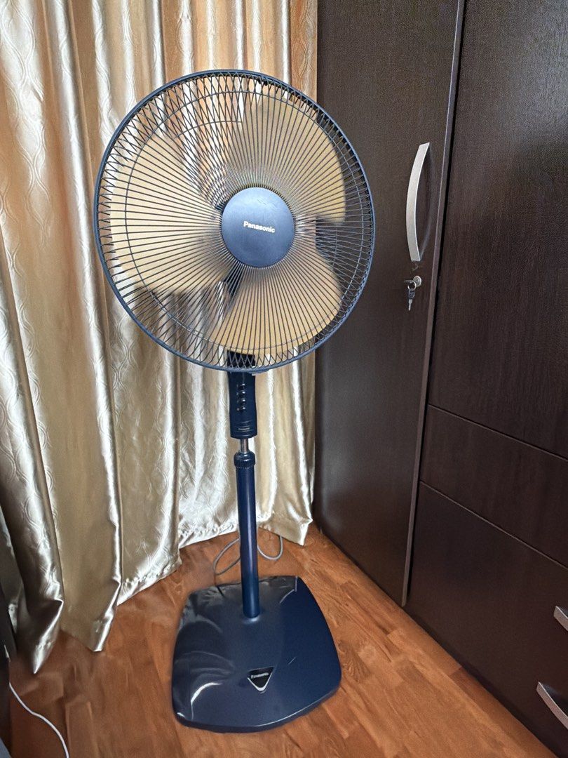 Panasonic Electric Stand Fan F-407YS, Furniture & Home Living, Lighting ...