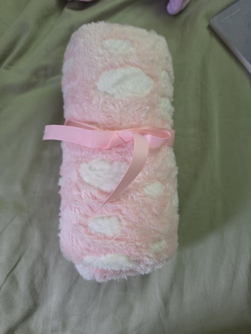 Pink Fluffy Blanket with White Spots, Furniture & Home Living, Bedding ...
