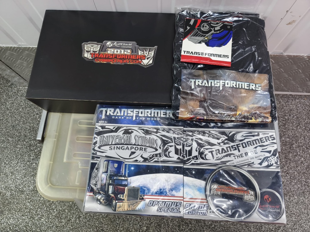 Transformers Dark of the Moon Universal Studios Singapore Special ...