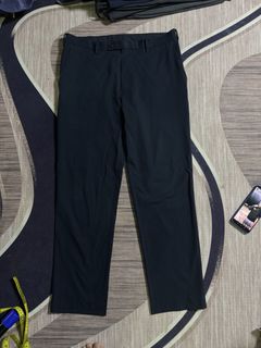 uniqlo miracle air pants, Men's Fashion, Bottoms, Chinos on Carousell