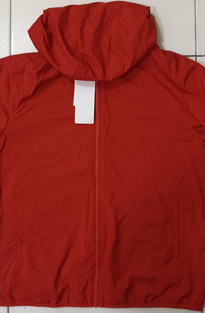 Uniqlo windbreaker for kids, Babies & Kids, Babies & Kids Fashion on ...