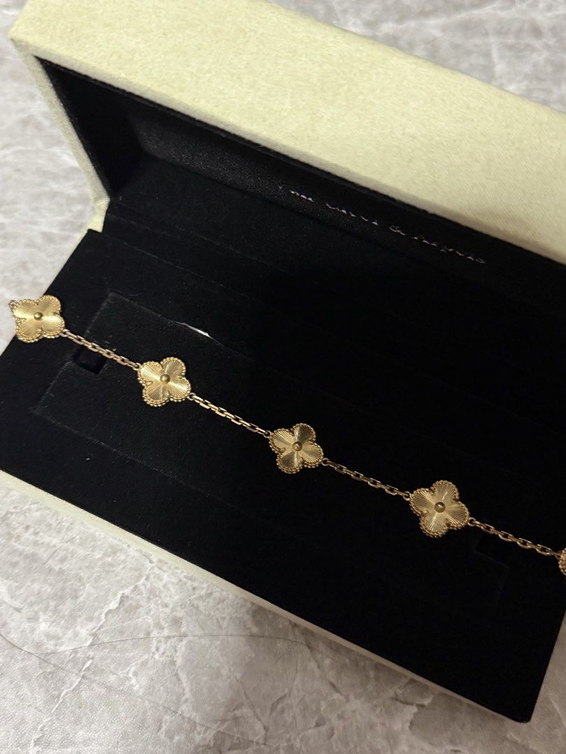 Van Cleef & Arpels Vintage Alhambra Bracelet 5 Motifs Yellow Gold ...