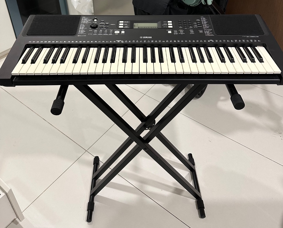 Yamaha PSR-E363 Keyboard with Stand, Hobbies & Toys, Musical ...