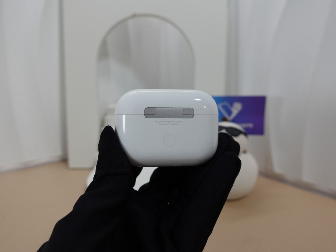 AirPods Pro 2nd Gen (USB-C), Audio, Earphones on Carousell