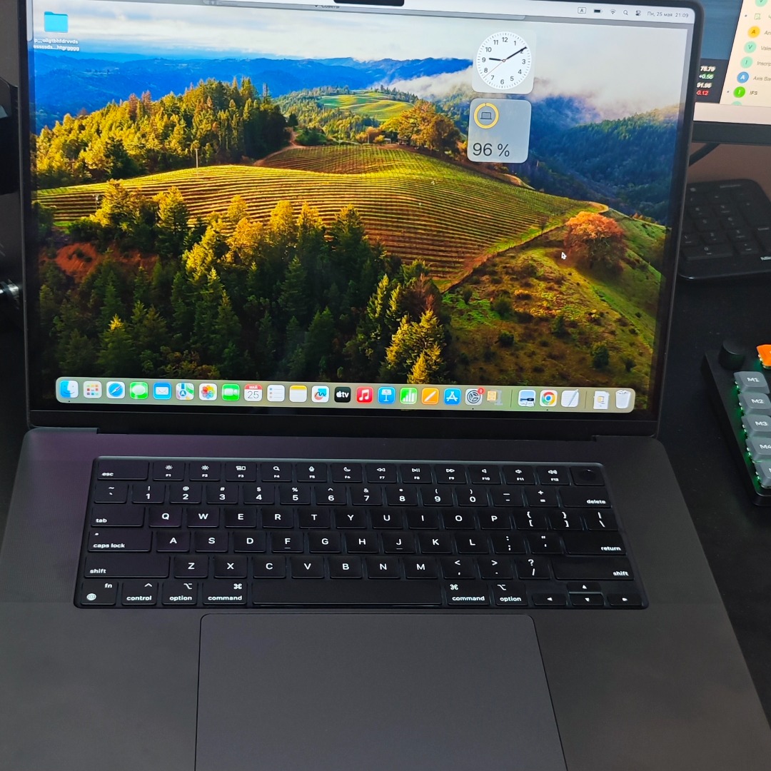 Apple MacBook Pro 16" M3 Pro (2023) - Like New, Computers & Tech ...