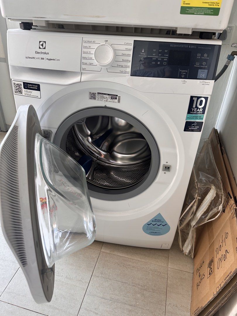 Electrolux UltimateCare 300 Washing Machine, TV & Home Appliances ...