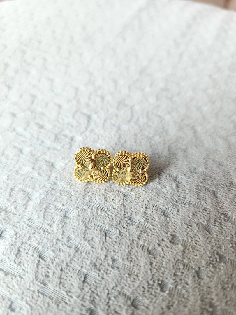 Gold Clover Stud Earrings, Women's Fashion, Jewelry & Organisers ...