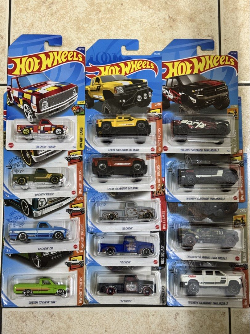 Hot Wheels HW Art Cars & HW Trucks Collection: Chevy, Hobbies & Toys ...