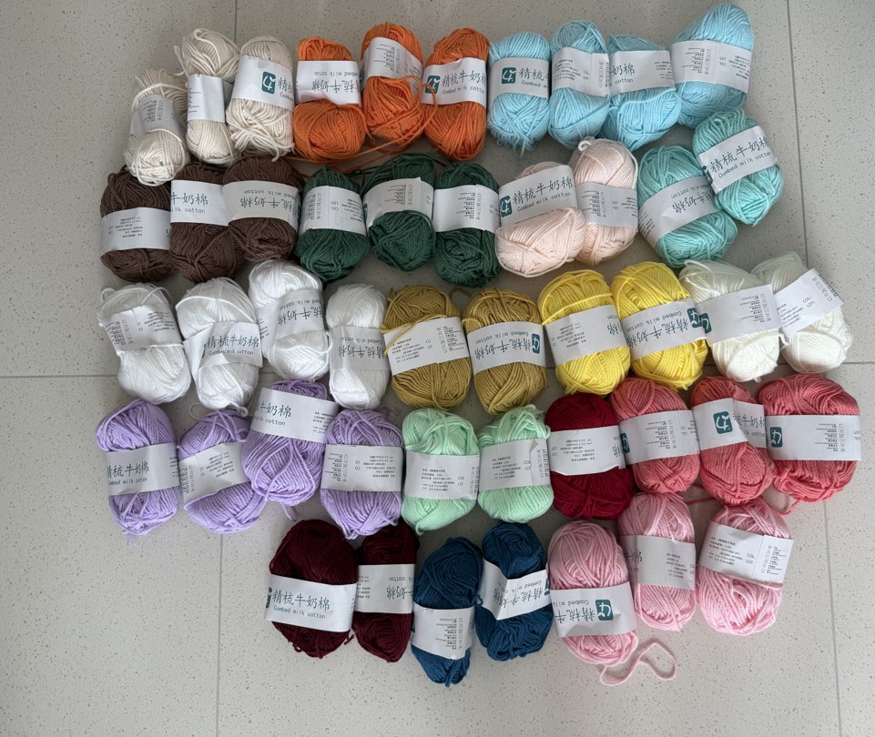30g 4 ply yarns, Hobbies & Toys, Stationery & Craft, Craft Supplies ...
