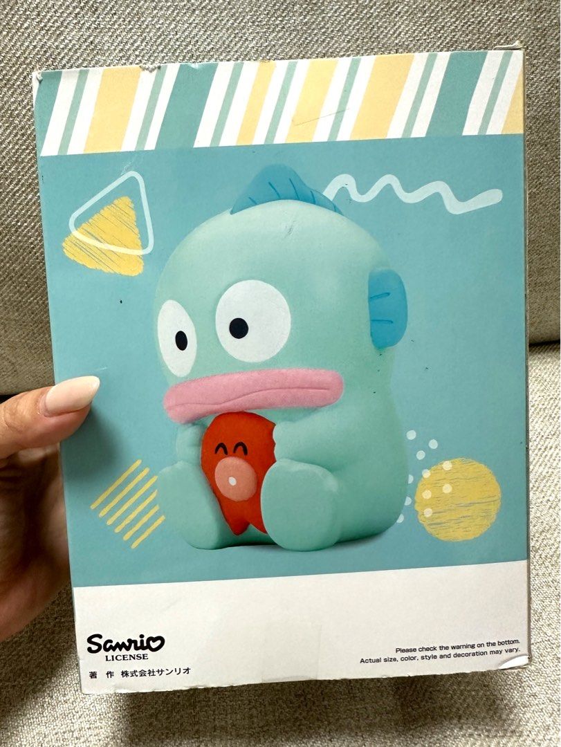 《水怪》軟膠材料 。模型公仔 。擺件｜Sanrio |正版｜丑魚｜, 興趣及遊戲, 玩具 & 遊戲類 - Carousell