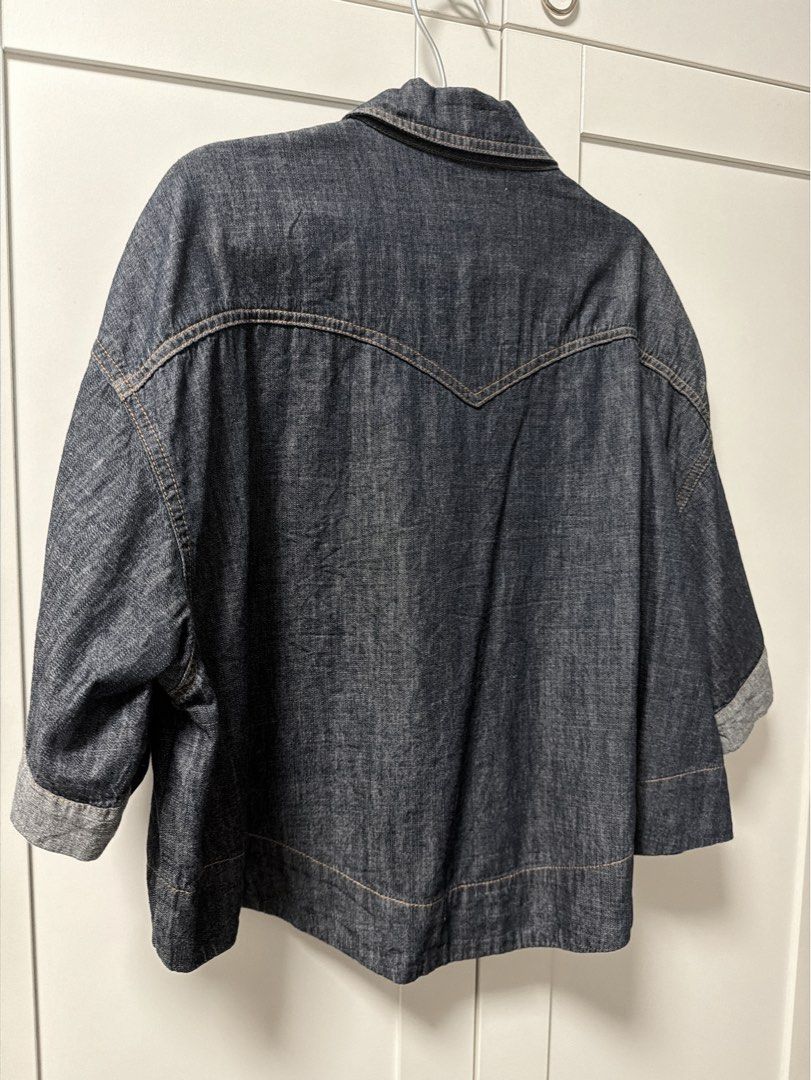 女裝牛仔短袖開胸上衣 Cropped Denim Jacket with Short Sleeves, 女裝, 外套及戶外衣服 - Carousell
