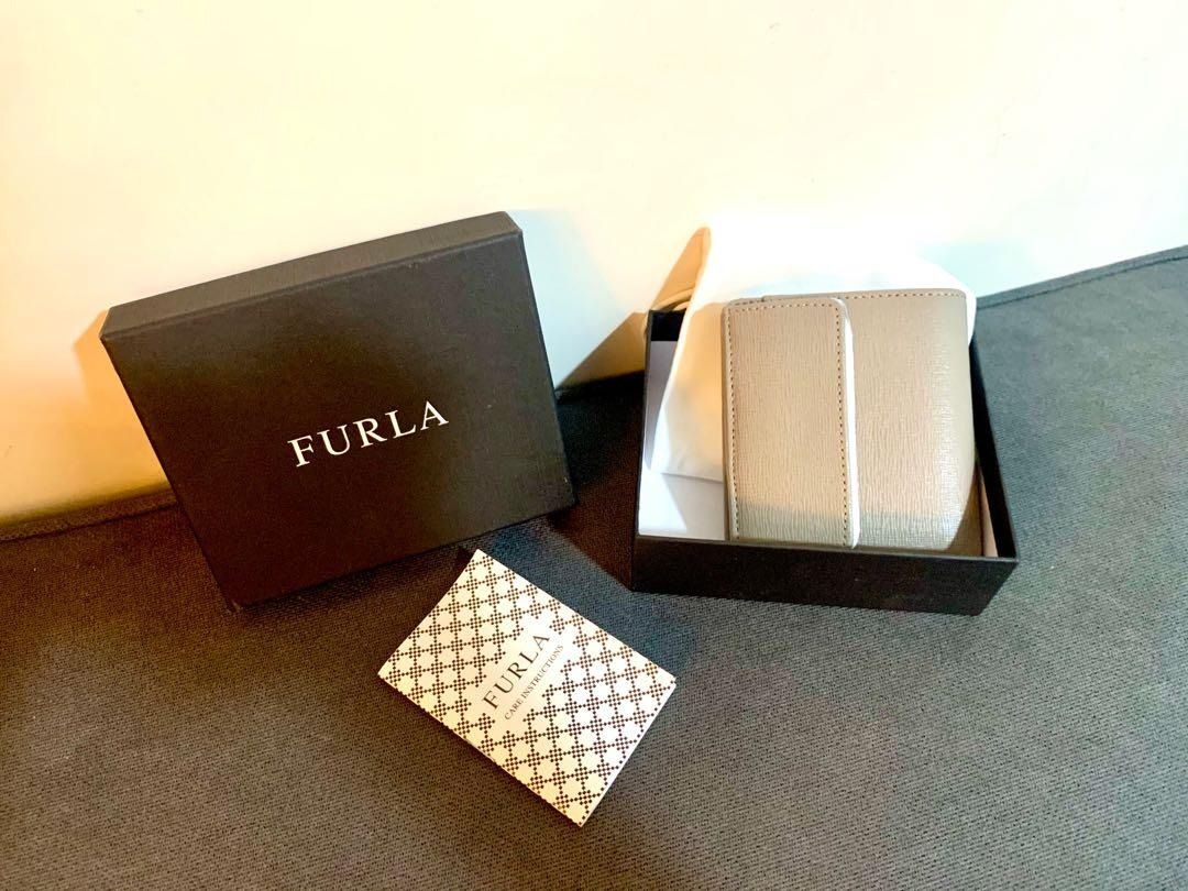 全新Furla 女裝銀包, 女裝, 手袋及銀包, 銀包、卡片套 - Carousell