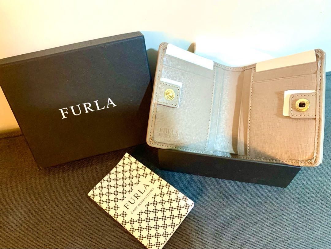 全新Furla 女裝銀包, 女裝, 手袋及銀包, 銀包、卡片套 - Carousell