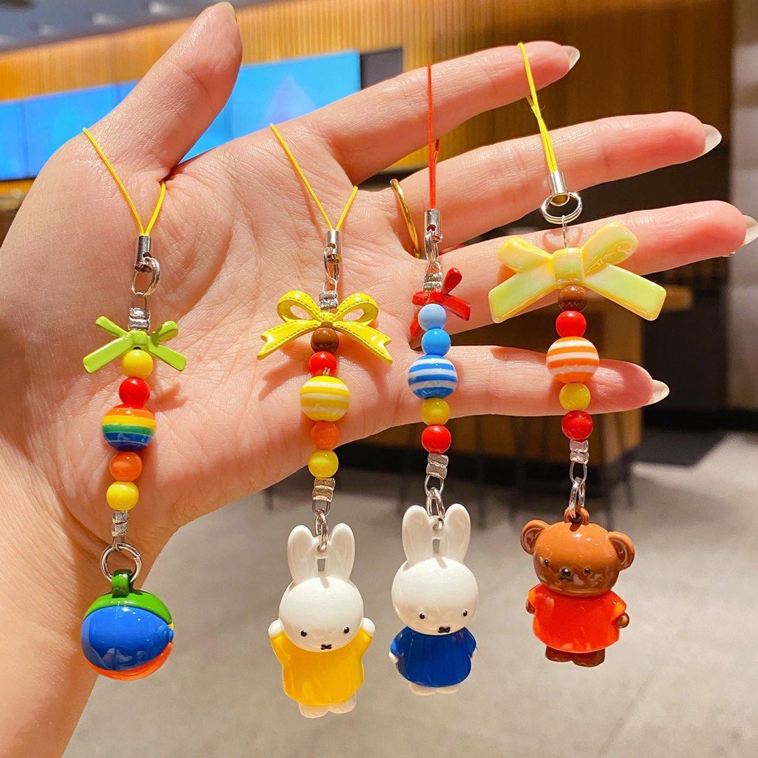 Miffy 兔仔/小熊可愛手機掛繩, 手提電話, 電話及其他裝置配件, 其他電子周邊配件及產品 - Carousell