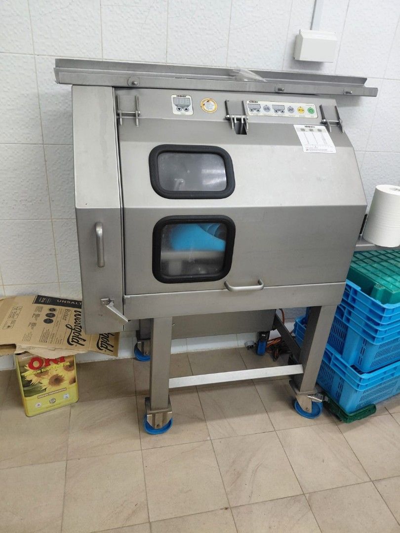 Multivac T 300 Vacuum Packaging Machine, TV & Home Appliances, Kitchen ...