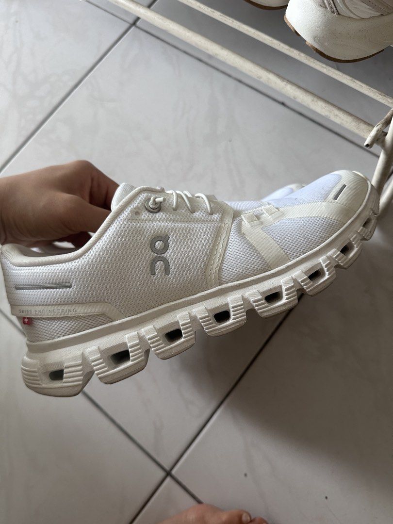On Cloud Running Shoes - White, Women's Fashion, Footwear, Sneakers on ...