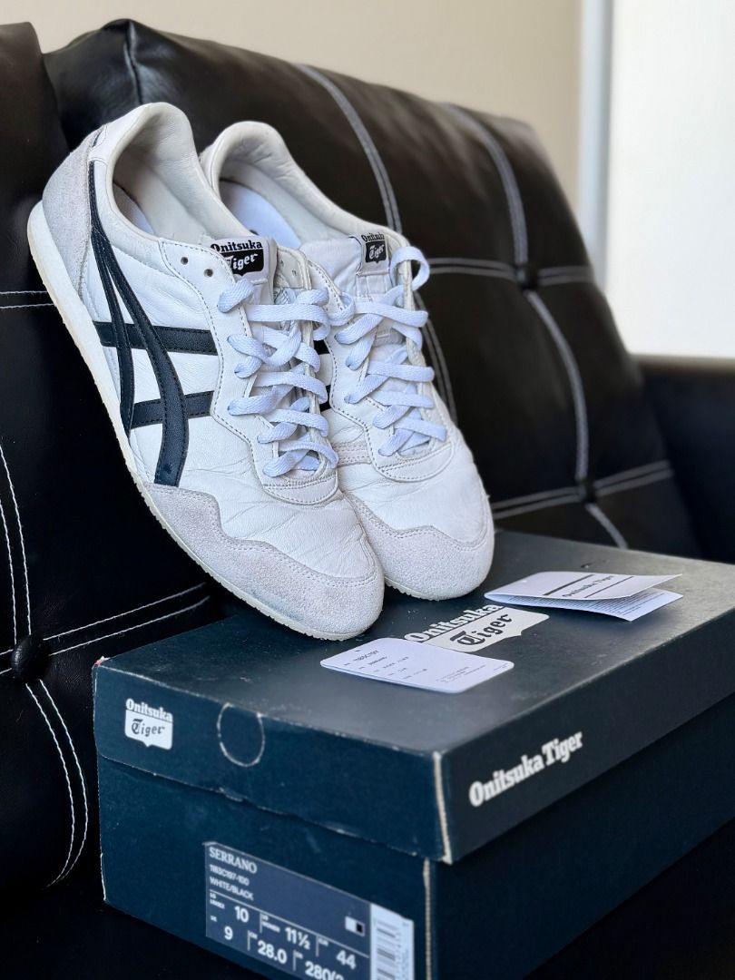 Onitsuka Tiger Serrano White Black Sneakers, Women's Fashion, Footwear ...