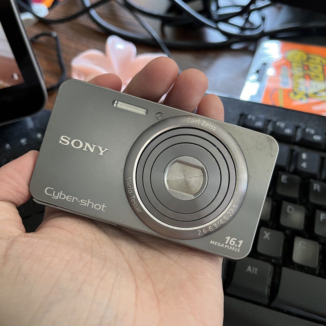 Sony Cyber-shot DSC W570, Photography, Cameras on Carousell