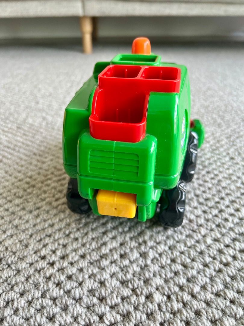 WOW Toys Harvey The Combine Harvester Toy, Hobbies & Toys, Toys & Games ...