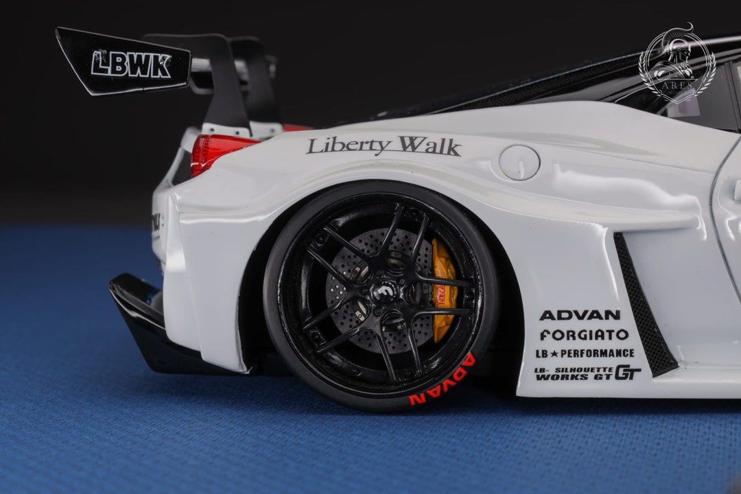Ares Model 1/18 Liberty Walk LB-Silhouette Works Ferrari 458 GT White ...