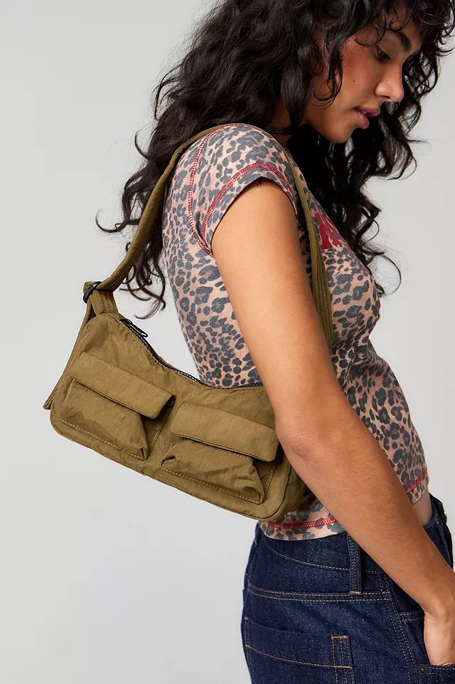BAGGU Seaweed Cargo Shoulder Bag, Women's Fashion, Bags & Wallets ...