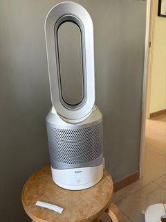 Dyson Pure Cool HP00 Tower Fan & Air Purifier, 家庭電器, 空氣清新機及抽濕機 - Carousell