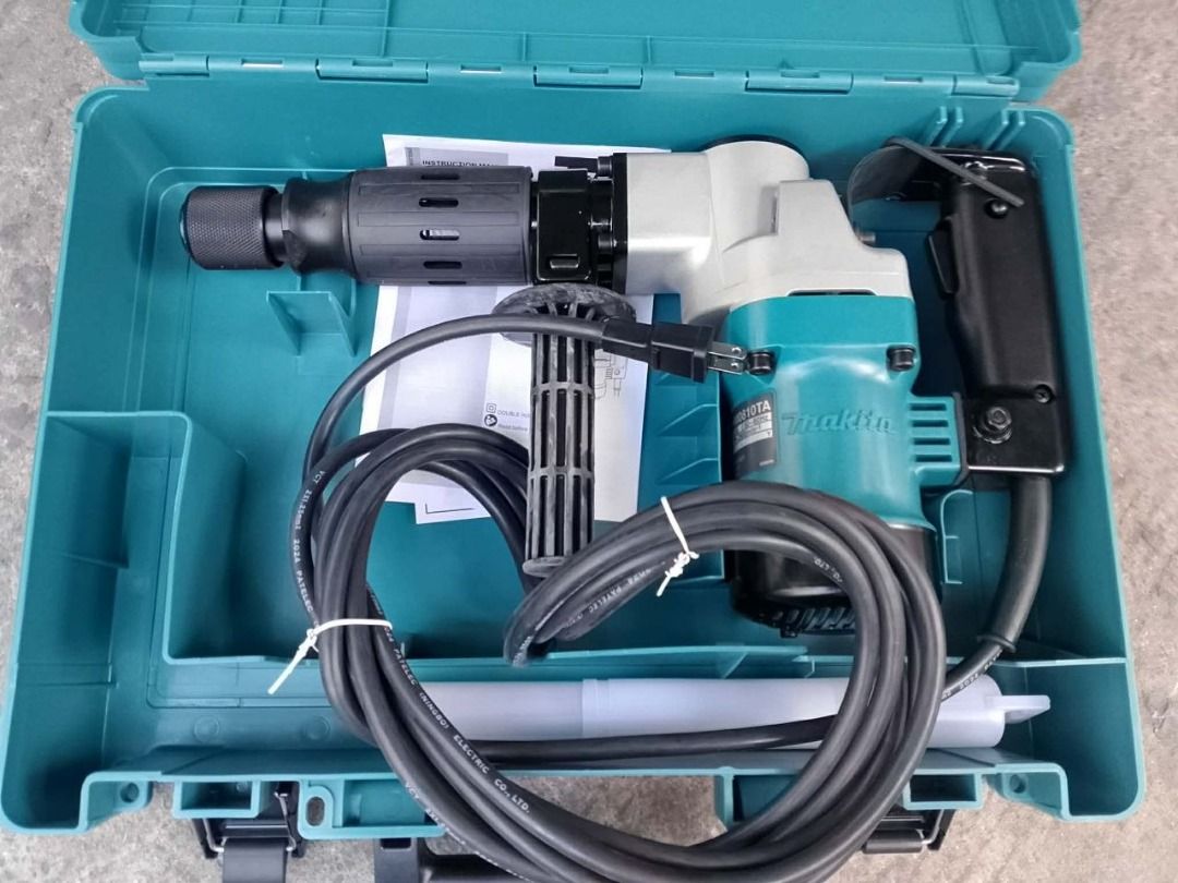 Makita Chipping Gun Model: HM0810TA, Everything Else, Others on Carousell