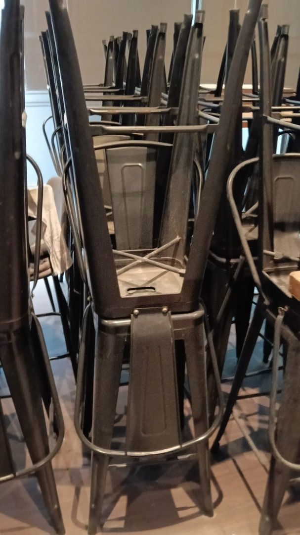 Restaurant Furniture and Glassware - Glasses, Cups, Chairs, Tables ...