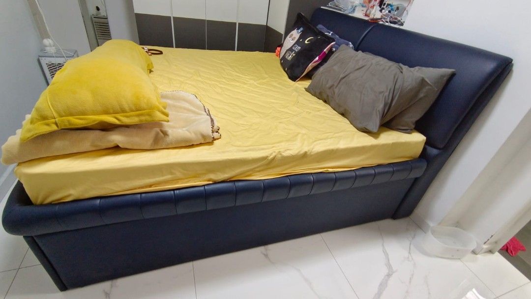 Seahorse Dark Blue PU Leather Storage Bed Frame with Hydraulic Lift ...