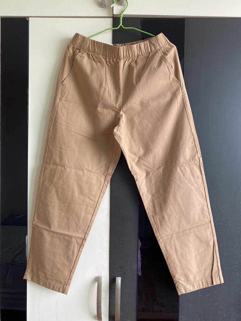 Uniqlo Cotton Relaxed Ankle Pants, Women's Fashion, Bottoms, Other ...