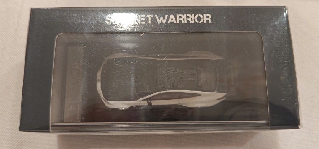 1:64 BMW M4 G82 Widebody White Carbon Hood Diecast Model Car 1/64 NEW ...