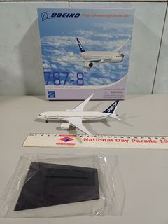 1:400 Continental Airlines B747-143 Diecast Model, Hobbies & Toys, Toys ...