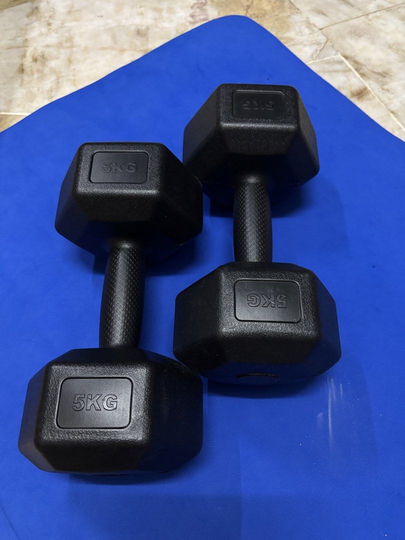 2x 5KG Hexagonal Dumbbells, Sports Equipment, Exercise & Fitness ...