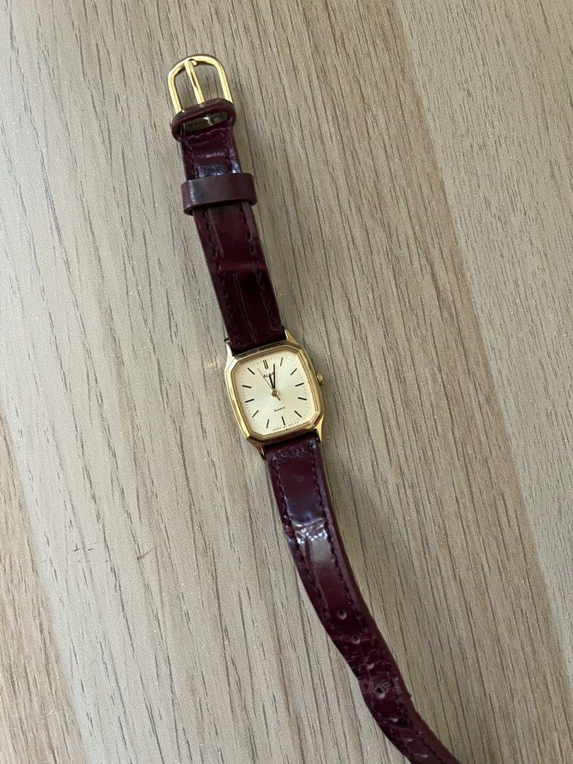 Alba Vintage Watch, Women's Fashion, Watches & Accessories, Watches on ...